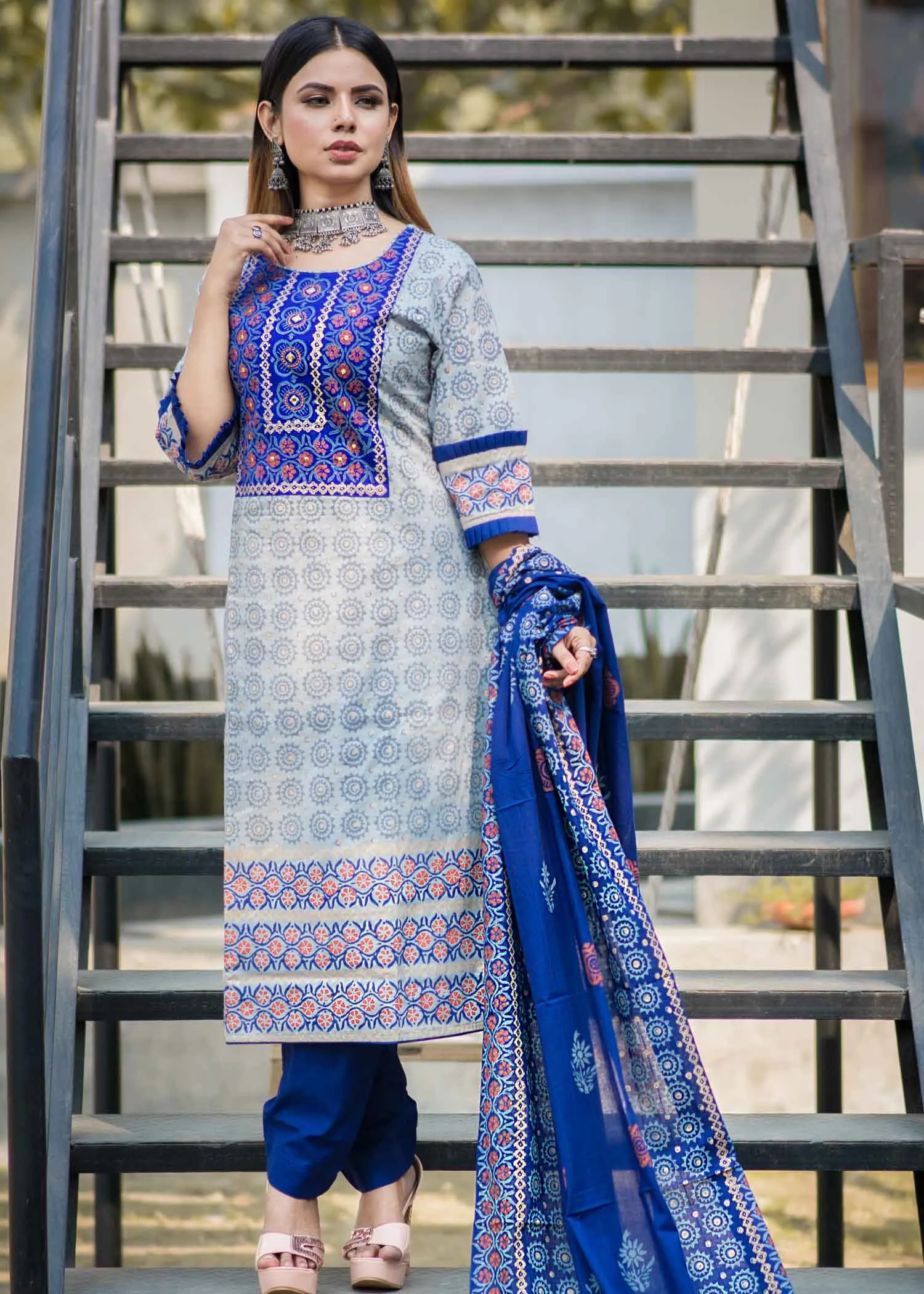 Ambor (অম্বর) | Weaving Dreams