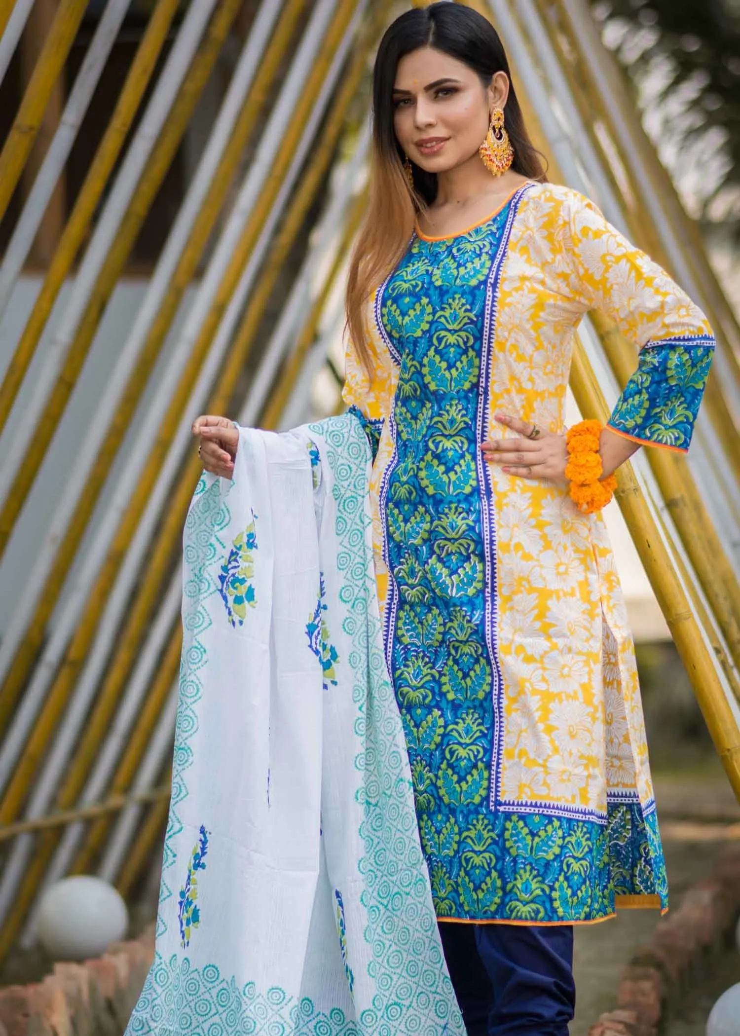 Ambor (অম্বর) | Weaving Dreams