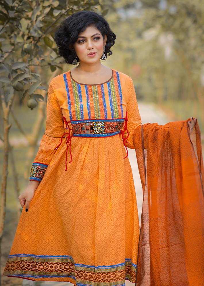 Ambor (অম্বর) | Weaving Dreams